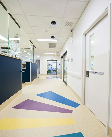 Hospital Flooring Dubai | 100% Safe & Hygienic | 20% OFF